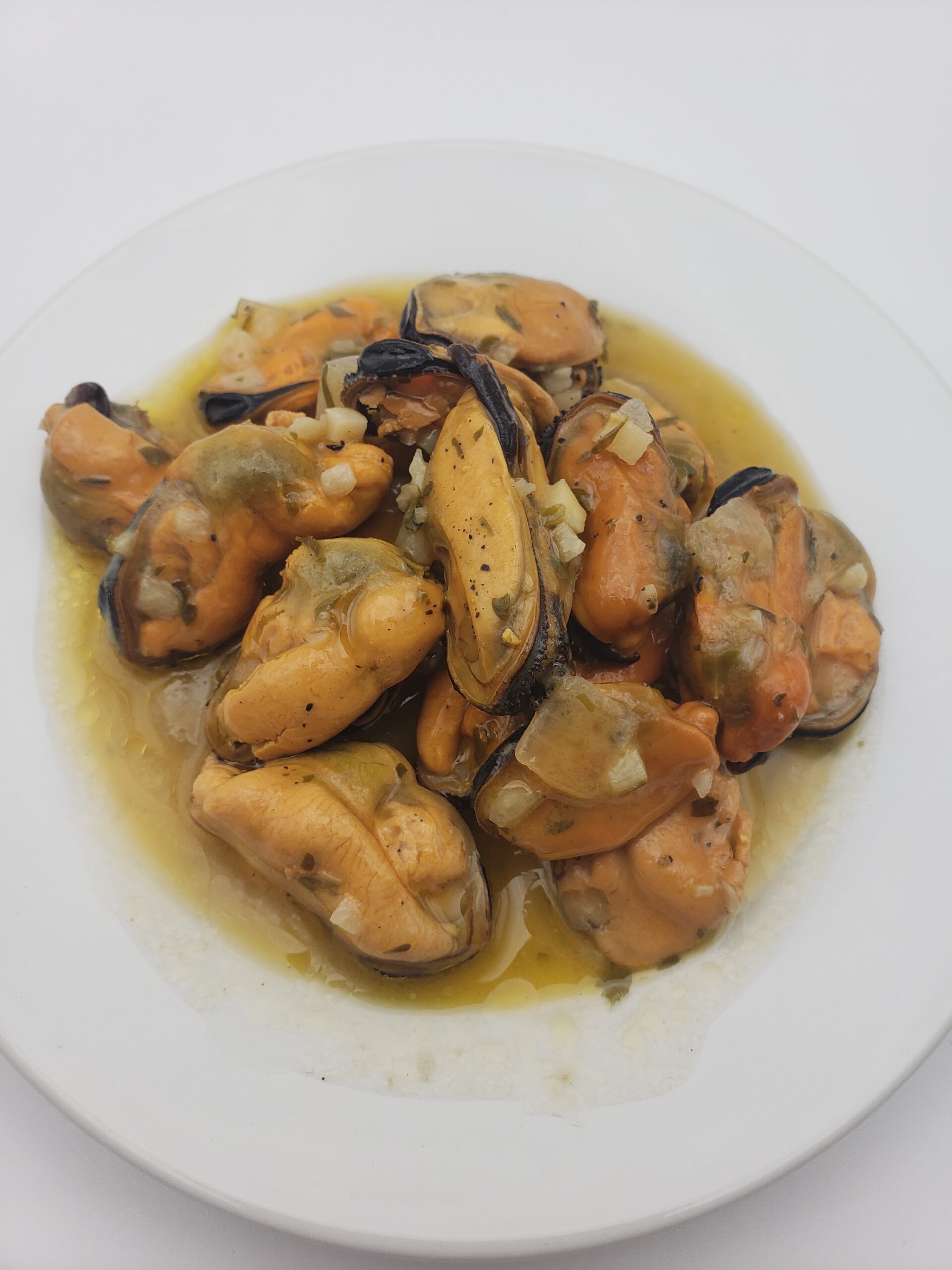 Patagonia Provisions Lemon Herb Mussels - Rainbow Tomatoes Garden